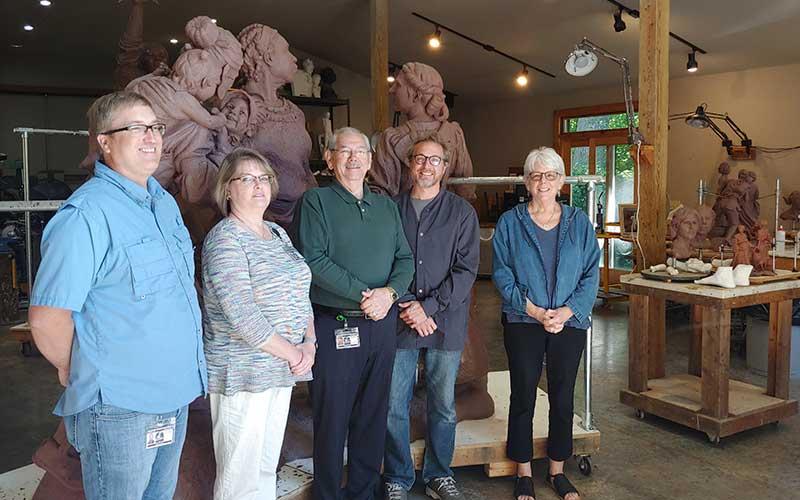 Women’s History Trail sculpture gifted to town | The Franklin Press ...